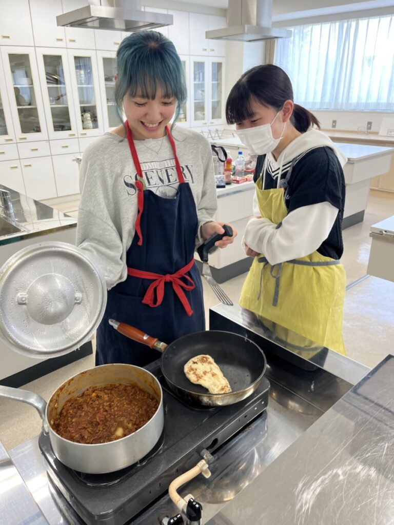 2年生 カレーフェスタvol.1🍴 - 専門学校仙台総合医療大学校